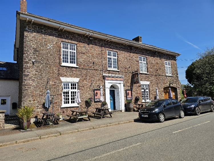 Buy an Impressive Devon Village Inn With 5 Letting Rooms In Witheridge