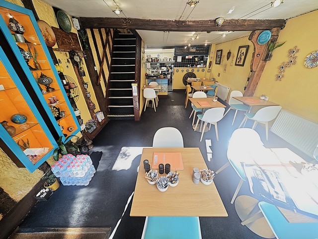 Buy a Daytime Café And Restaurant In Colchester