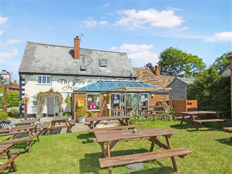 Buy a Vale Of White Horse Village 4* Aa Rated Inn, Freehouse ...